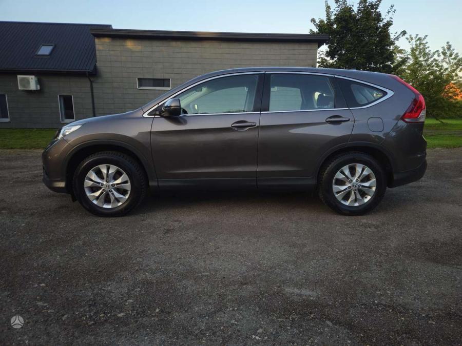 Brūns Honda CR-V 2015 Radviliškis, ar dzinēja tilpumu 1.60 L un nobraukumu 270 tūkst. km par 7900 €, foto 6 vietnē AUTOMOTO.COM.LV