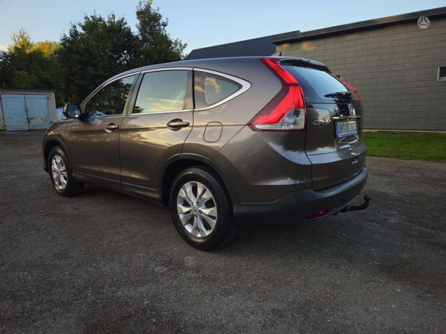 Brūns Honda CR-V 2015 Radviliškis, ar dzinēja tilpumu 1.60 L un nobraukumu 270 tūkst. km par 7900 €, foto 8 vietnē AUTOMOTO.COM.LV