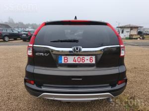 Brūns Honda CR-V 2016 Rīga, ar dzinēja tilpumu 1.60 L un nobraukumu 0 tūkst. km par 13500 €, foto 6 vietnē AUTOMOTO.COM.LV