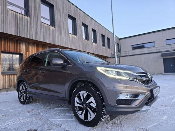Brūns Honda CR-V 2016 Tauragė, ar dzinēja tilpumu 1.60 L un nobraukumu 91 tūkst. km par 15400 €, foto 4 vietnē AUTOMOTO.COM.LV