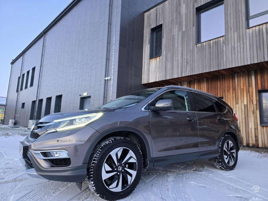 Brūns Honda CR-V 2016 Tauragė, ar dzinēja tilpumu 1.60 L un nobraukumu 91 tūkst. km par 15400 €, foto 12 vietnē AUTOMOTO.COM.LV