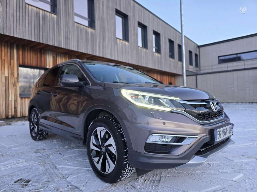 Brūns Honda CR-V 2016 Tauragė, ar dzinēja tilpumu 1.60 L un nobraukumu 91 tūkst. km par 15400 €, foto 13 vietnē AUTOMOTO.COM.LV