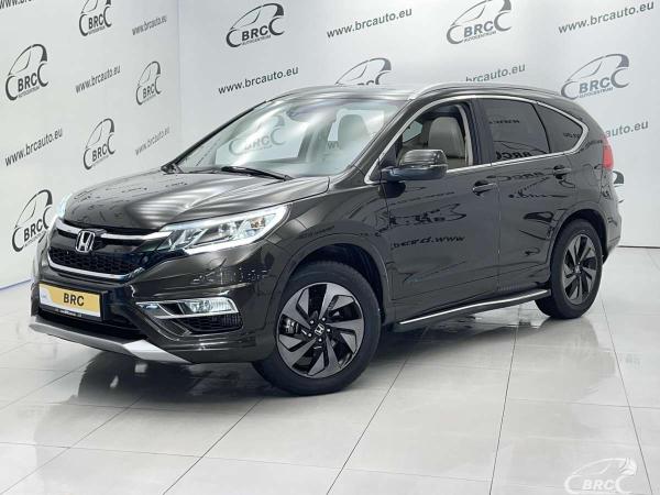 Brown Honda CR-V 2016 in Vilnius, with an engine capacity of 1.60 L and mileage of 200 thousand km for 11900 €, photo 1 on AUTOMOTO.COM.LV
