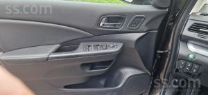 Brown Honda CR-V 2016 in Riga, with an engine capacity of 2.00 L and mileage of 196 thousand km for 15900 €, photo 16 on AUTOMOTO.COM.LV