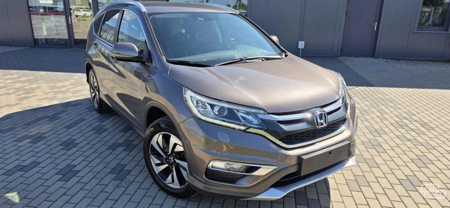 Brūns Honda CR-V 2016 Šauļi, ar dzinēja tilpumu 1.60 L un nobraukumu 212 tūkst. km par 13200 €, foto 7 vietnē AUTOMOTO.COM.LV