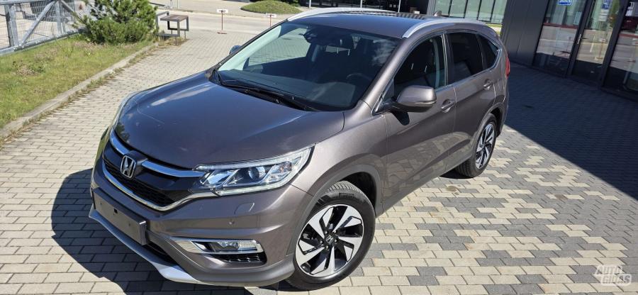 Brūns Honda CR-V 2016 Šauļi, ar dzinēja tilpumu 1.60 L un nobraukumu 212 tūkst. km par 13200 €, foto 10 vietnē AUTOMOTO.COM.LV