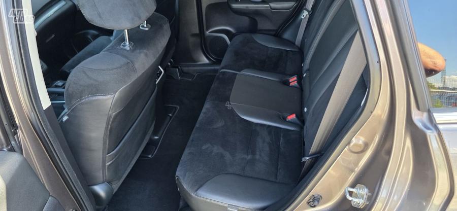 Brūns Honda CR-V 2016 Šauļi, ar dzinēja tilpumu 1.60 L un nobraukumu 212 tūkst. km par 13200 €, foto 23 vietnē AUTOMOTO.COM.LV