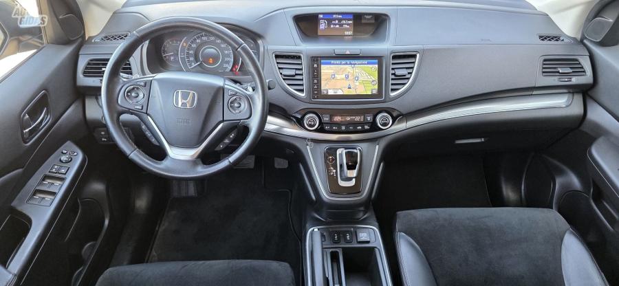 Brūns Honda CR-V 2016 Šauļi, ar dzinēja tilpumu 1.60 L un nobraukumu 212 tūkst. km par 13200 €, foto 26 vietnē AUTOMOTO.COM.LV