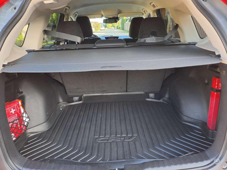 Brūns Honda CR-V 2016 Prienai, ar dzinēja tilpumu 1.60 L un nobraukumu 294 tūkst. km par 11900 €, foto 12 vietnē AUTOMOTO.COM.LV