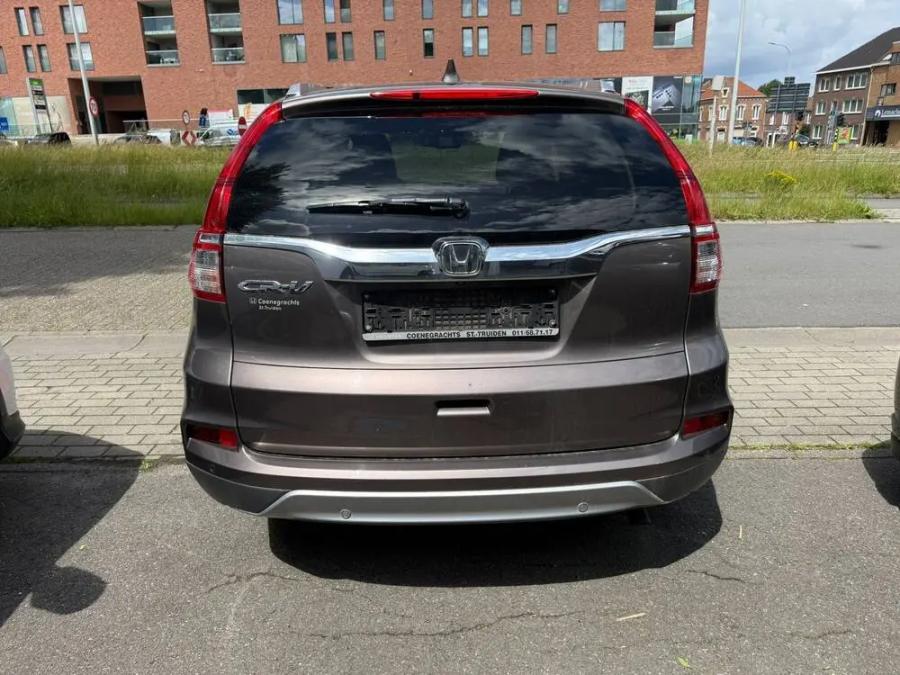 Brūns Honda CR-V 2017 Rīga, ar dzinēja tilpumu 1.60 L un nobraukumu 123 tūkst. km par 12950 €, foto 5 vietnē AUTOMOTO.COM.LV