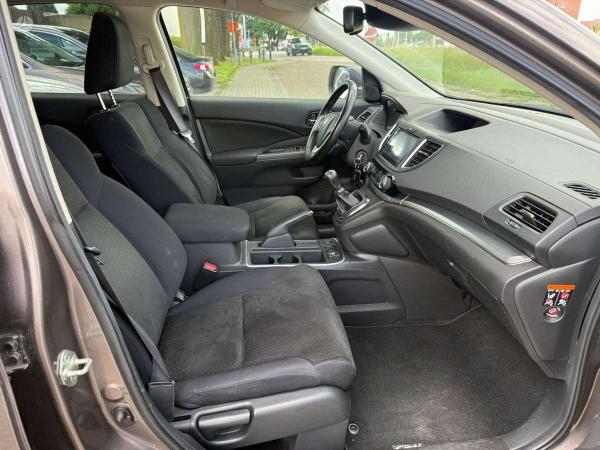 Brūns Honda CR-V 2017 Rīga, ar dzinēja tilpumu 1.60 L un nobraukumu 123 tūkst. km par 12950 €, foto 9 vietnē AUTOMOTO.COM.LV