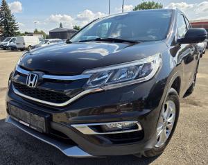 Brown Honda CR-V 2017 in Marijampole, with an engine capacity of 1.60 L and mileage of 302 thousand km for 8800 €, photo  on AUTOMOTO.COM.LV