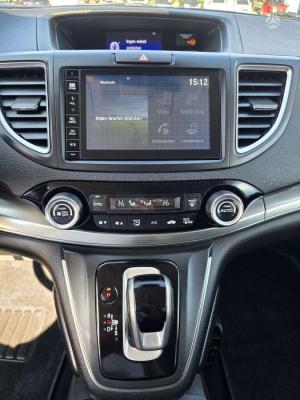 Brown Honda CR-V 2017 in Marijampole, with an engine capacity of 1.60 L and mileage of 302 thousand km for 8800 €, photo 15 on AUTOMOTO.COM.LV