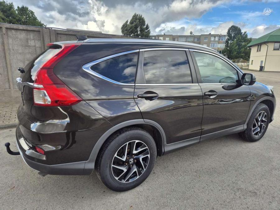 Brūns Honda CR-V 2017 Mažeikiai, ar dzinēja tilpumu 1.60 L un nobraukumu 269 tūkst. km par 11800 €, foto 5 vietnē AUTOMOTO.COM.LV