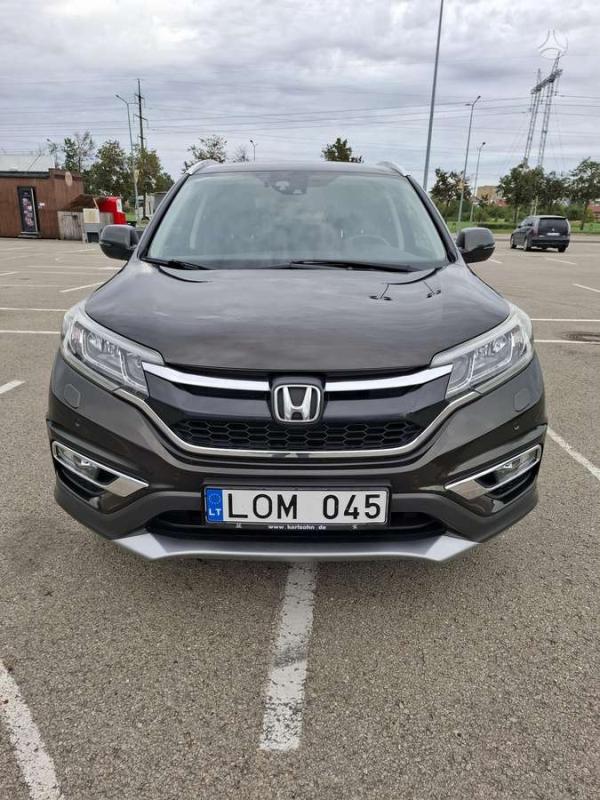 Brūns Honda CR-V 2017 Šauļi, ar dzinēja tilpumu 1.60 L un nobraukumu 161 tūkst. km par 13700 €, foto 3 vietnē AUTOMOTO.COM.LV