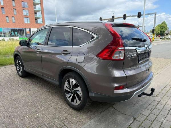 Brūns Honda CR-V 2018 Rīga, ar dzinēja tilpumu 1.60 L un nobraukumu 188 tūkst. km par 13950 €, foto 4 vietnē AUTOMOTO.COM.LV