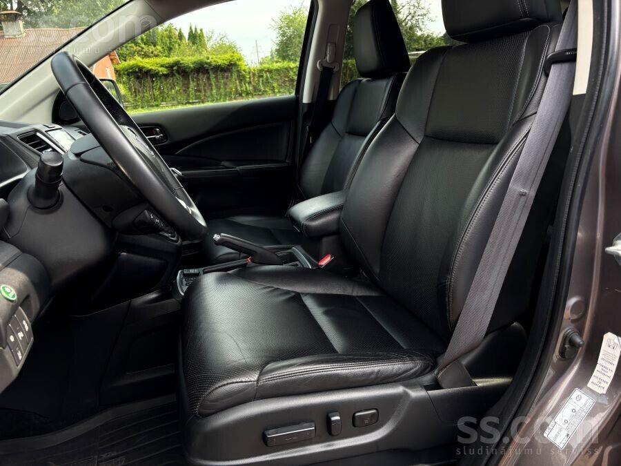 Brūns Honda CR-V 2018 Rīga, ar dzinēja tilpumu 1.60 L un nobraukumu 188 tūkst. km par 14950 €, foto 9 vietnē AUTOMOTO.COM.LV