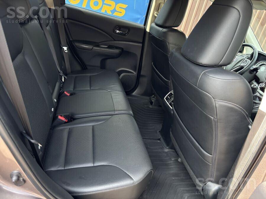 Brūns Honda CR-V 2018 Rīga, ar dzinēja tilpumu 1.60 L un nobraukumu 188 tūkst. km par 14950 €, foto 13 vietnē AUTOMOTO.COM.LV
