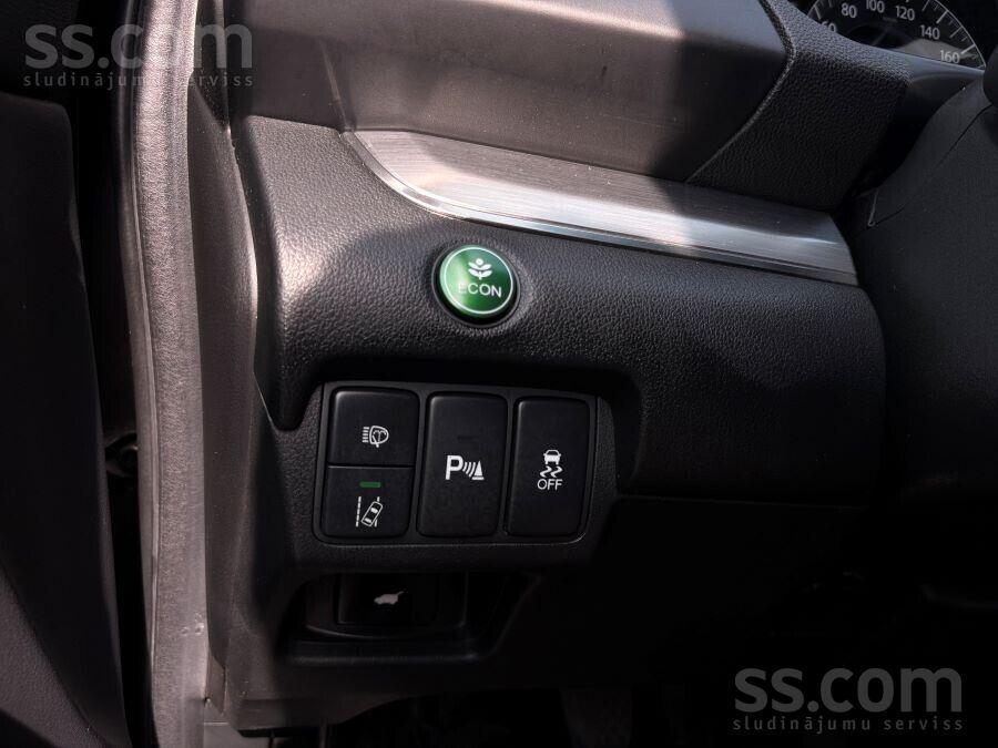 Brūns Honda CR-V 2018 Rīga, ar dzinēja tilpumu 1.60 L un nobraukumu 188 tūkst. km par 14950 €, foto 19 vietnē AUTOMOTO.COM.LV