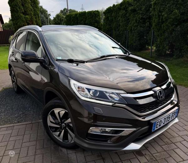 Brown Honda CR-V 2018 in Kaunas, with an engine capacity of 1.60 L and mileage of 199 thousand km for 14800 €, photo 5 on AUTOMOTO.COM.LV