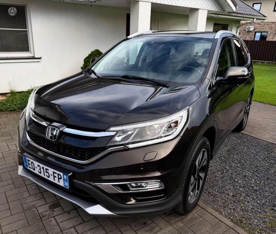 Brown Honda CR-V 2018 in Kaunas, with an engine capacity of 1.60 L and mileage of 199 thousand km for 14800 €, photo 19 on AUTOMOTO.COM.LV