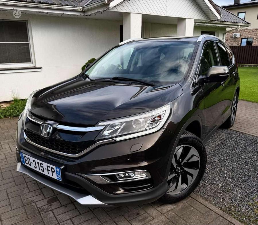 Brown Honda CR-V 2018 in Kaunas, with an engine capacity of 1.60 L and mileage of 199 thousand km for 14800 €, photo 22 on AUTOMOTO.COM.LV