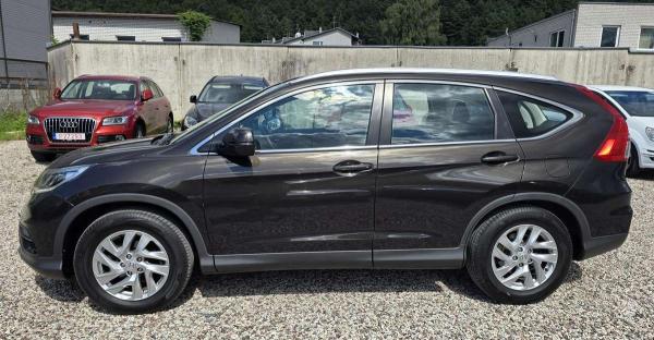 Brown Honda CR-V 2018 in Kaunas, with an engine capacity of 1.60 L and mileage of 299 thousand km for 10999 €, photo 8 on AUTOMOTO.COM.LV