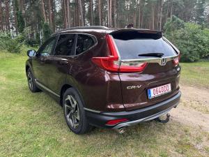 Brown Honda CR-V 2018 in Varena, with an engine capacity of 1.50 L and mileage of 240 thousand km for 17500 €, photo 5 on AUTOMOTO.COM.LV