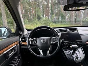 Brown Honda CR-V 2018 in Varena, with an engine capacity of 1.50 L and mileage of 240 thousand km for 17500 €, photo 10 on AUTOMOTO.COM.LV