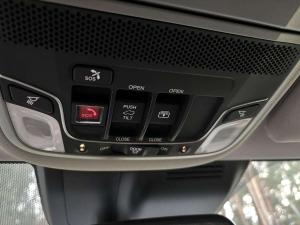Brown Honda CR-V 2018 in Varena, with an engine capacity of 1.50 L and mileage of 240 thousand km for 17500 €, photo 17 on AUTOMOTO.COM.LV