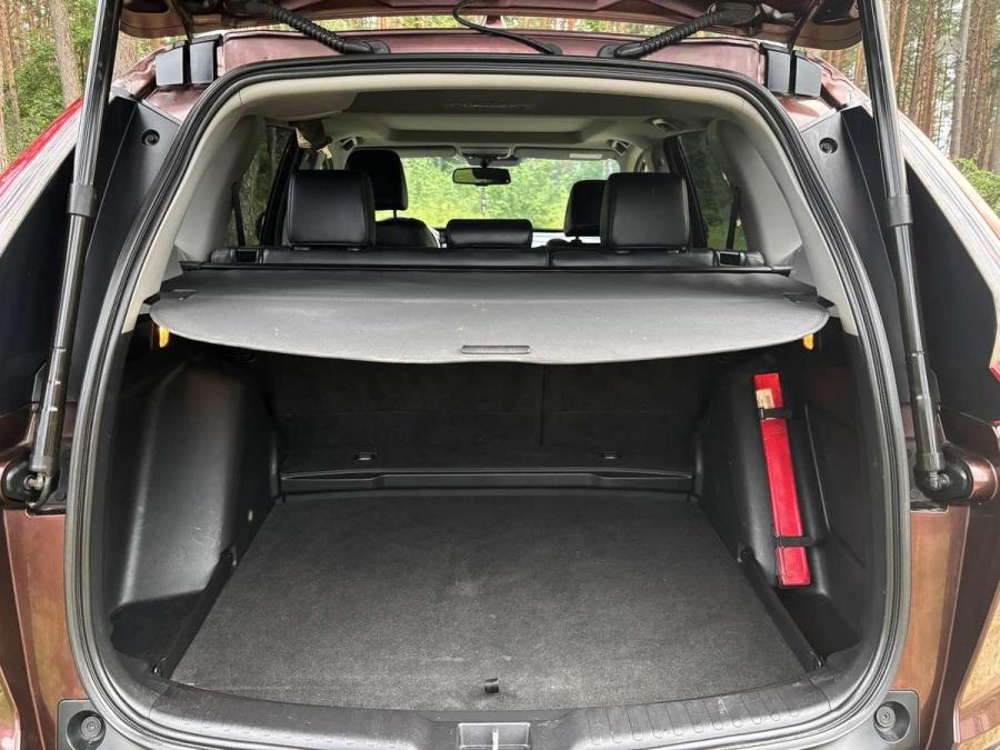 Brown Honda CR-V 2018 in Varena, with an engine capacity of 1.50 L and mileage of 240 thousand km for 17500 €, photo 23 on AUTOMOTO.COM.LV
