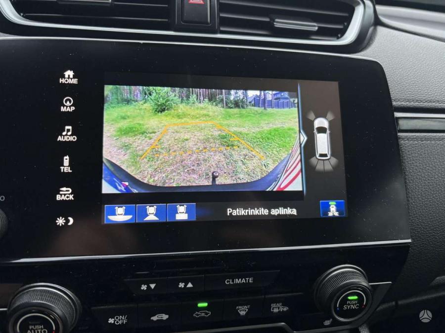 Brown Honda CR-V 2018 in Varena, with an engine capacity of 1.50 L and mileage of 240 thousand km for 17500 €, photo 25 on AUTOMOTO.COM.LV