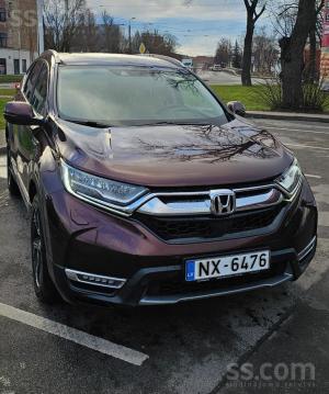 Brown Honda CR-V 2019 in Riga, with an engine capacity of 2.00 L and mileage of 92 thousand km for 28500 €, photo  on AUTOMOTO.COM.LV