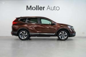 Brown Honda CR-V 2019 in Vilnius, with an engine capacity of 1.50 L and mileage of 120 thousand km for 21500 €, photo 5 on AUTOMOTO.COM.LV