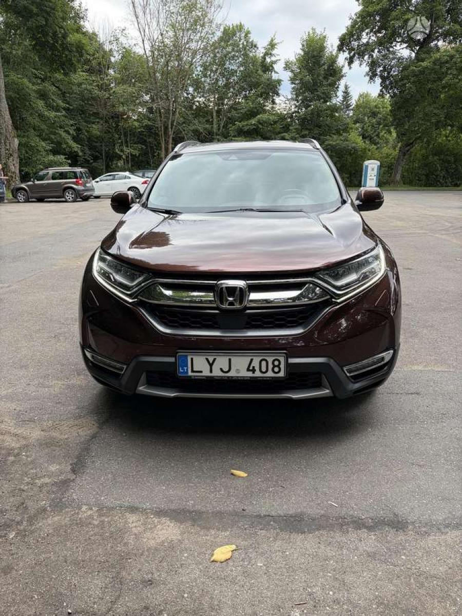 Brown Honda CR-V 2020 in Vilnius, with an engine capacity of 1.99 L and mileage of 84 thousand km for 25000 €, photo 3 on AUTOMOTO.COM.LV