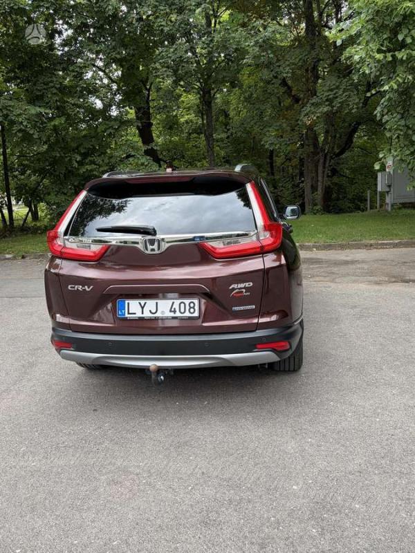 Brown Honda CR-V 2020 in Vilnius, with an engine capacity of 1.99 L and mileage of 84 thousand km for 25000 €, photo 7 on AUTOMOTO.COM.LV