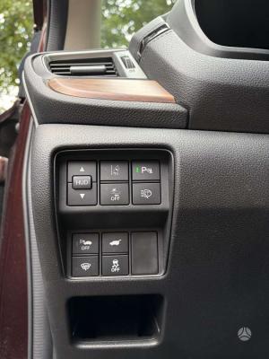 Brown Honda CR-V 2020 in Vilnius, with an engine capacity of 1.99 L and mileage of 84 thousand km for 25000 €, photo 18 on AUTOMOTO.COM.LV
