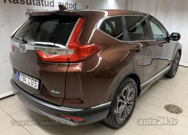 Brown Honda CR-V 2021 in Tallinn, with an engine capacity of 2.00 L and mileage of 99 thousand km for 25900 €, photo 3 on AUTOMOTO.COM.LV