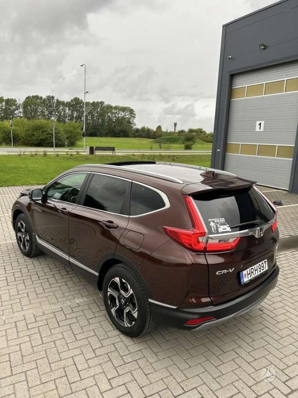 Brown Honda CR-V 2021 in Kretinga, with an engine capacity of 1.99 L and mileage of 137 thousand km for 28800 €, photo 11 on AUTOMOTO.COM.LV