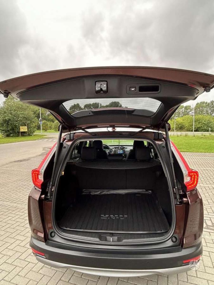Brown Honda CR-V 2021 in Kretinga, with an engine capacity of 1.99 L and mileage of 137 thousand km for 28800 €, photo 13 on AUTOMOTO.COM.LV