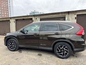 Brūns Honda CR-V 2017 Rīga, ar dzinēja tilpumu 2.00 L un nobraukumu 192 tūkst. km par 15900 €, foto 4 vietnē AUTOMOTO.COM.LV