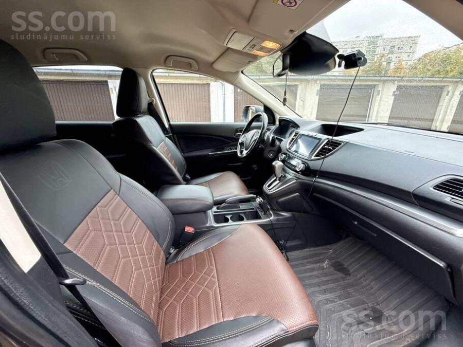 Brūns Honda CR-V 2017 Rīga, ar dzinēja tilpumu 2.00 L un nobraukumu 192 tūkst. km par 15900 €, foto 7 vietnē AUTOMOTO.COM.LV