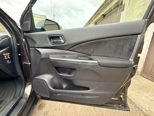 Brūns Honda CR-V 2017 Rīga, ar dzinēja tilpumu 2.00 L un nobraukumu 192 tūkst. km par 15900 €, foto 10 vietnē AUTOMOTO.COM.LV