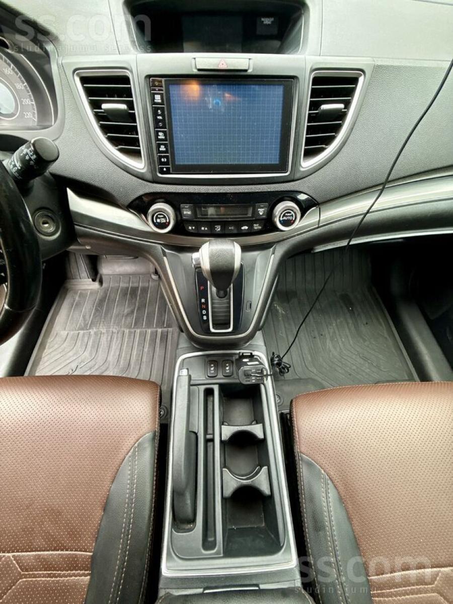 Brūns Honda CR-V 2017 Rīga, ar dzinēja tilpumu 2.00 L un nobraukumu 192 tūkst. km par 15900 €, foto 13 vietnē AUTOMOTO.COM.LV