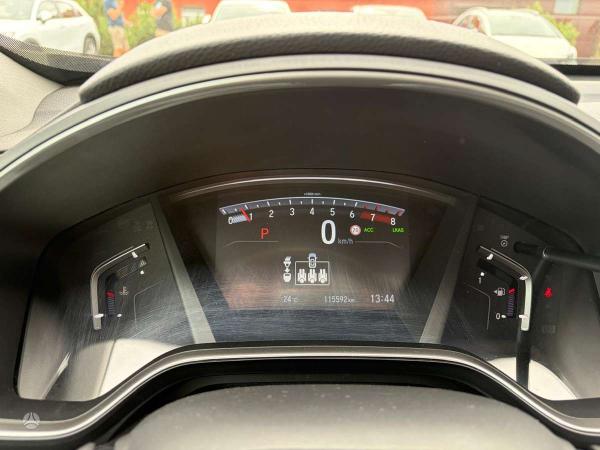 Brown Honda CR-V 2019 in Vilnius, with an engine capacity of 1.50 L and mileage of 116 thousand km for 22990 €, photo 9 on AUTOMOTO.COM.LV