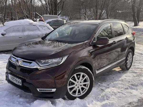 Brown Honda CR-V 2019 in Vilnius, with an engine capacity of 2.00 L and mileage of 150 thousand km for 23500 €, photo 1 on AUTOMOTO.COM.LV