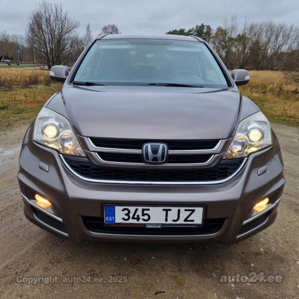 Brown Honda CR-V 2012 in Tallinn, with an engine capacity of 2.00 L and mileage of 117 thousand km for 8490 €, photo 3 on AUTOMOTO.COM.LV