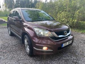 Brūns Honda CR-V 2012 Saku, ar dzinēja tilpumu 2.00 L un nobraukumu 155 tūkst. km par 9000 €, foto  vietnē AUTOMOTO.COM.LV