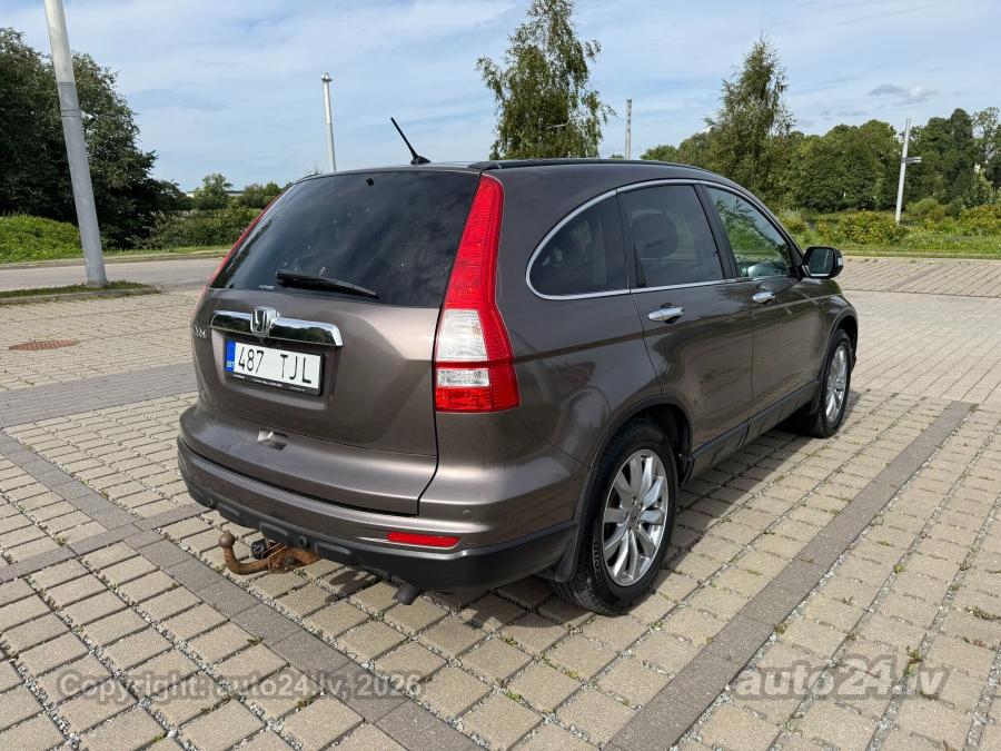 Brūns Honda CR-V 2012 Tartu, ar dzinēja tilpumu 2.20 L un nobraukumu 150 tūkst. km par 6900 €, foto 4 vietnē AUTOMOTO.COM.LV