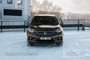 Brown Honda CR-V 2013 in Tartu, with an engine capacity of 2.20 L and mileage of 219 thousand km for 10999 €, photo 5 on AUTOMOTO.COM.LV
